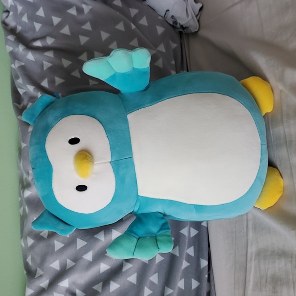 Toys | Winston The Owl Squishmallow Hug Mees | Poshmark
